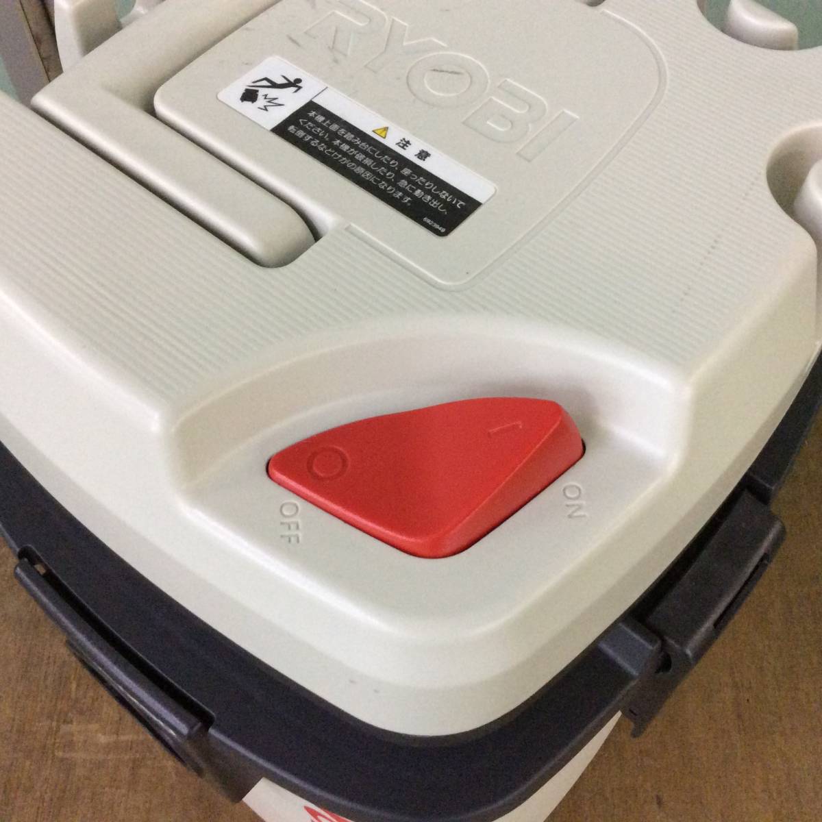 Yahoo!オークション - 【TH-0945】中古品 RYOBI リョービ 集塵機 VC-12...