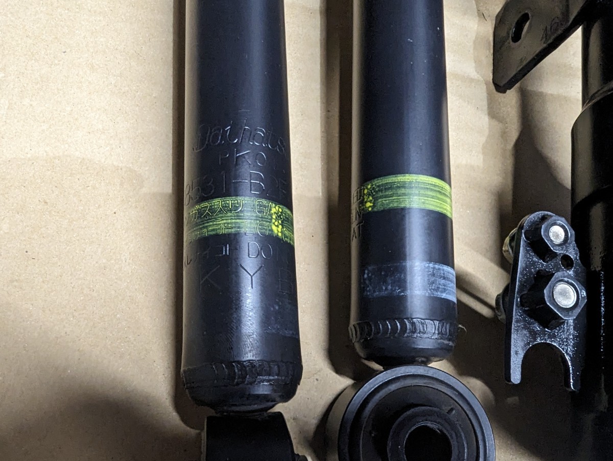 LA600 タントカスタムRS SA3 2017年式 純正サスペンション1台分(サスペンションキット（一式）)｜売買されたオークション情報、yahooの商品情報をアーカイブ公開 ...