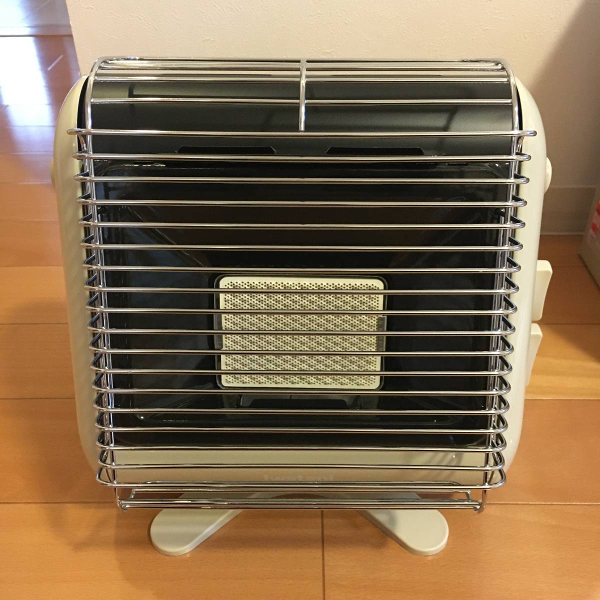 Yahoo!オークション - 岩谷 カセットガスストーブ マイ暖 CB-STV-MYD2