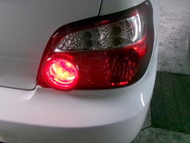 Yahoo!オークション - GDB E型 インプレッサ 右テールライト