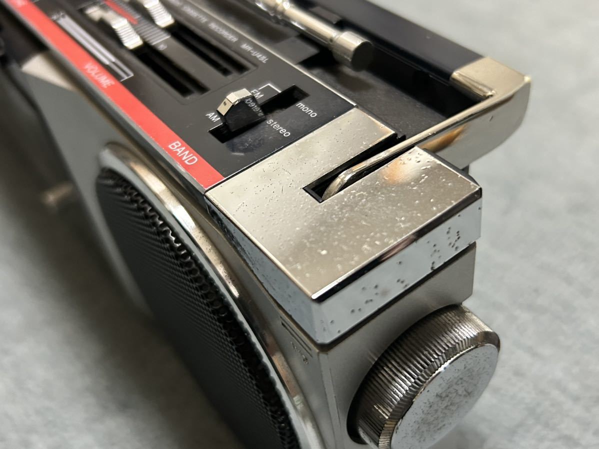 Yahoo!オークション - 当時物 SANYO 4スピーカーラジカセ MR-U4 SL 昭...