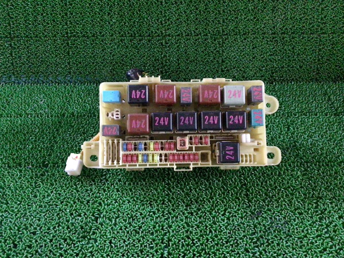 Yahoo!オークション - XZU508 H.21年 日野 デュトロ カウルサイド リレ...