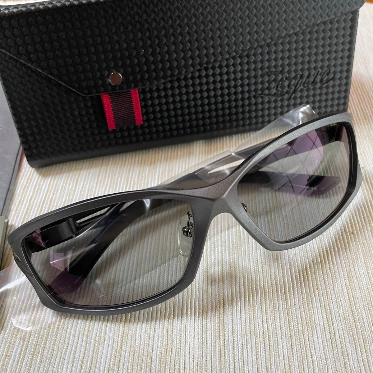 Zeque by ZEAL OPTICS(ゼクー) STELTH(ステルス) マット Zeque by ZEAL OPTICS(ゼクー) STELTH(ステルス) マット