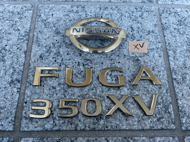 FUGA フーガ350XV PY50用純正ゴールドリアエンブレム 3/3(リア)｜売買されたオークション情報、yahooの商品情報をアーカイブ公開 - オークファン（aucfan.com）