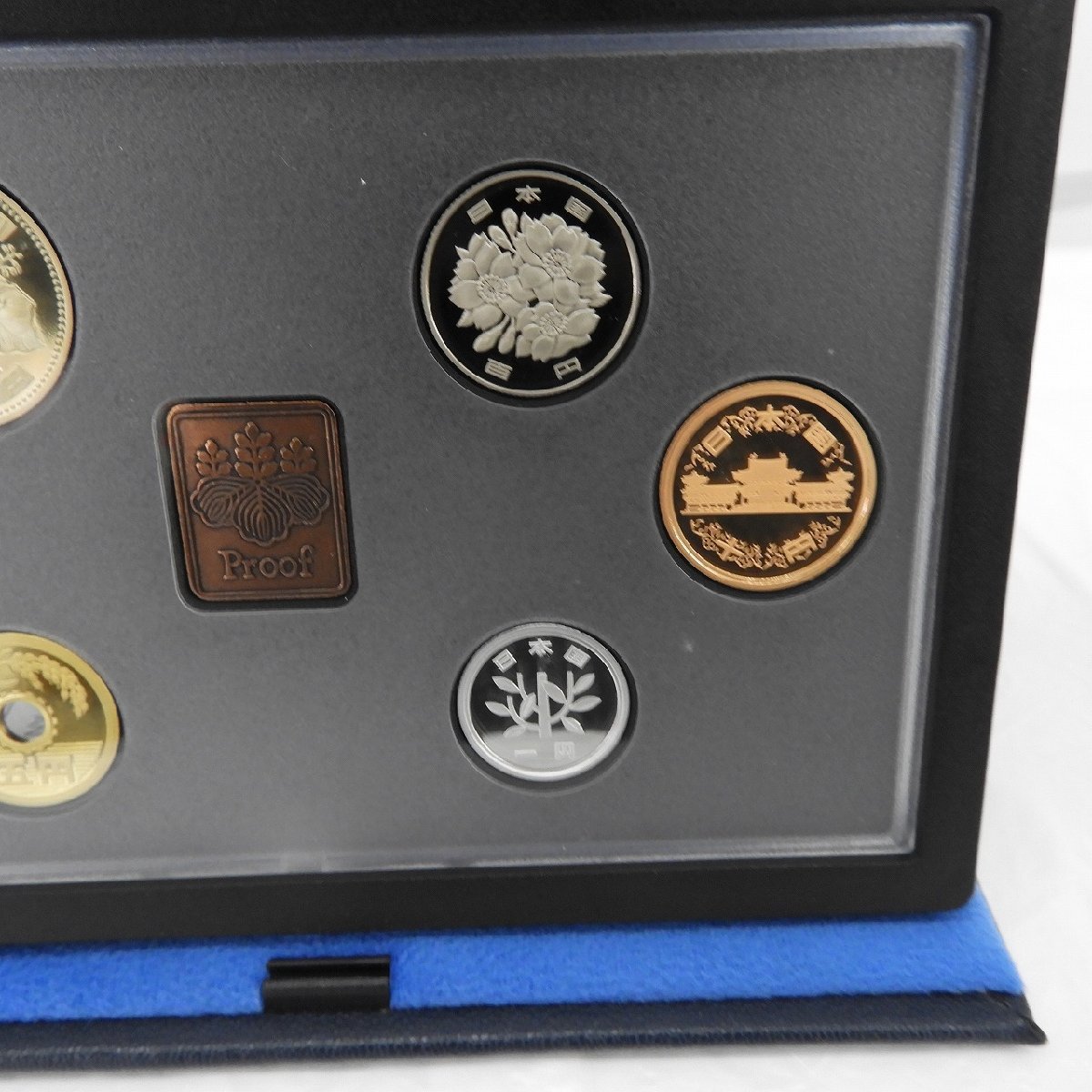 記念貨幣 2012年 プルーフ貨幣セット 年銘板あり 箱付 913155836 0113(平成)｜売買されたオークション情報、yahooの商品情報をアーカイブ公開 - オークファン ...