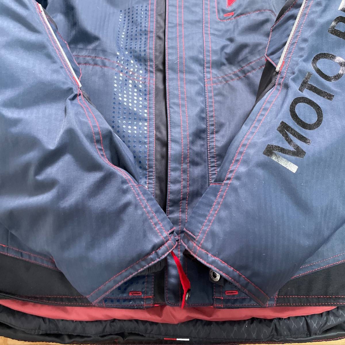 Yahoo!オークション - KUSHITANI クシタニ K-2687 アロフトフードジャ...