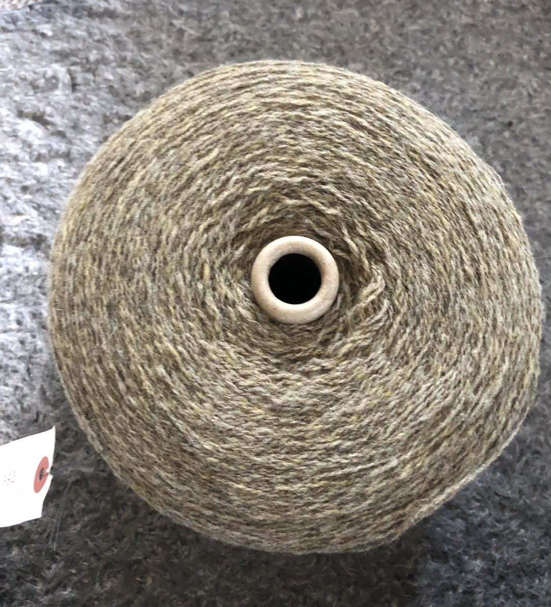 Yahoo!オークション - 貴重 高級ウール100％ 番手1/6x1/16【9112 ツィ...