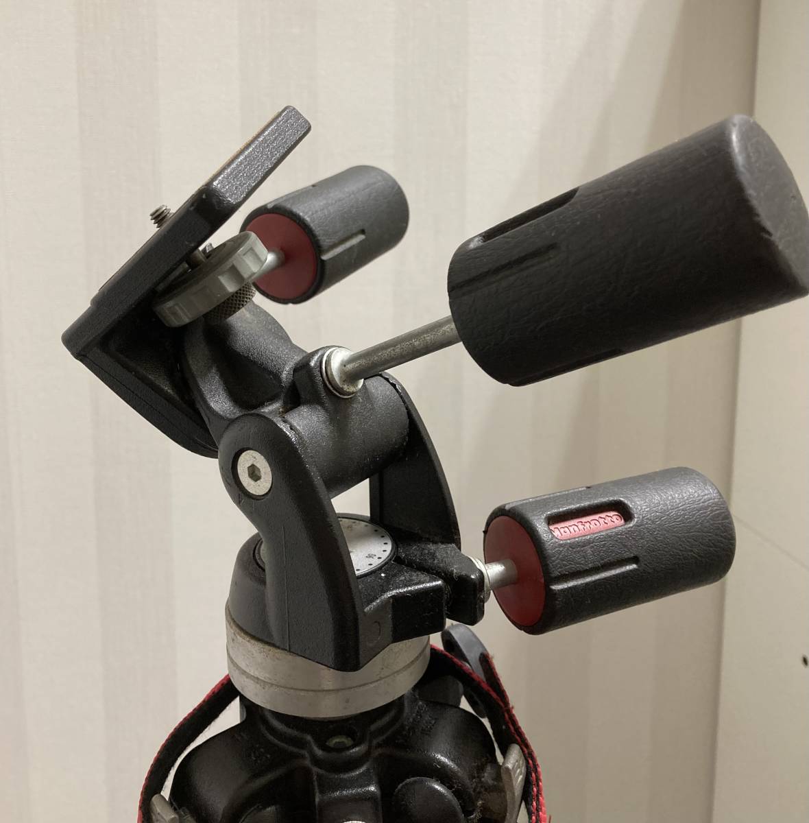 Yahoo!オークション - 大「7488」manfrotto マンフロット 141 80TH ANN...