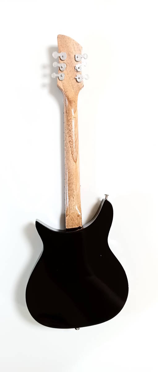 Yahoo!オークション - THE BEATLESビートルズRKBミニチュアギター25 cm...