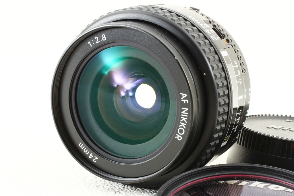 Yahoo!オークション - 極上品 Nikon ニコン AF NIKKOR 24mm F2.8 広角...