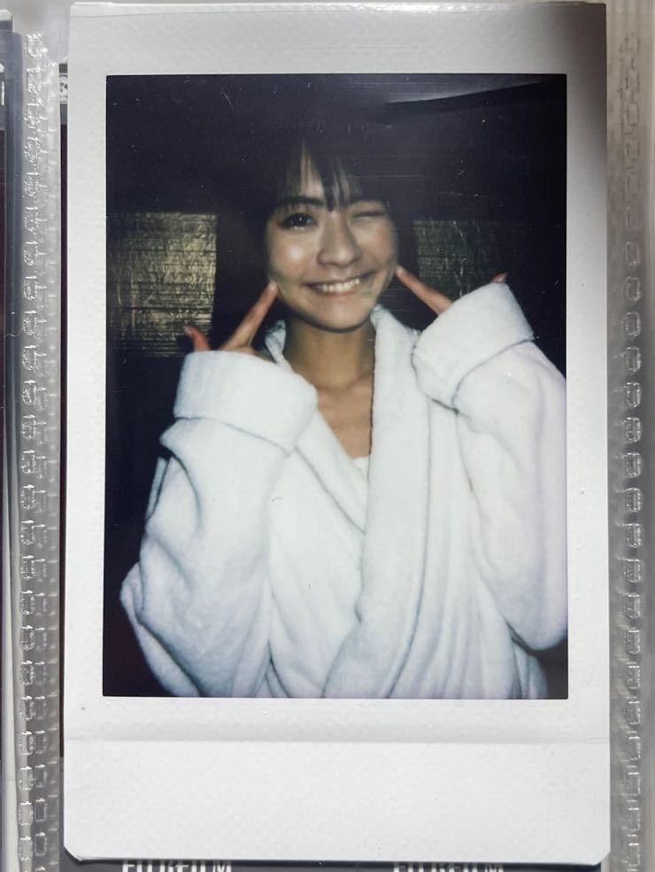 Yahoo!オークション - 4021【東條なつ】チェキ【バスローブ】腰上