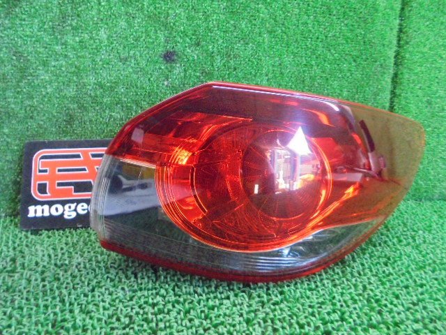 Yahoo!オークション - 8FB3043 CE5-3)) マツダ アテンザ GJ5FW 25S Lパ...