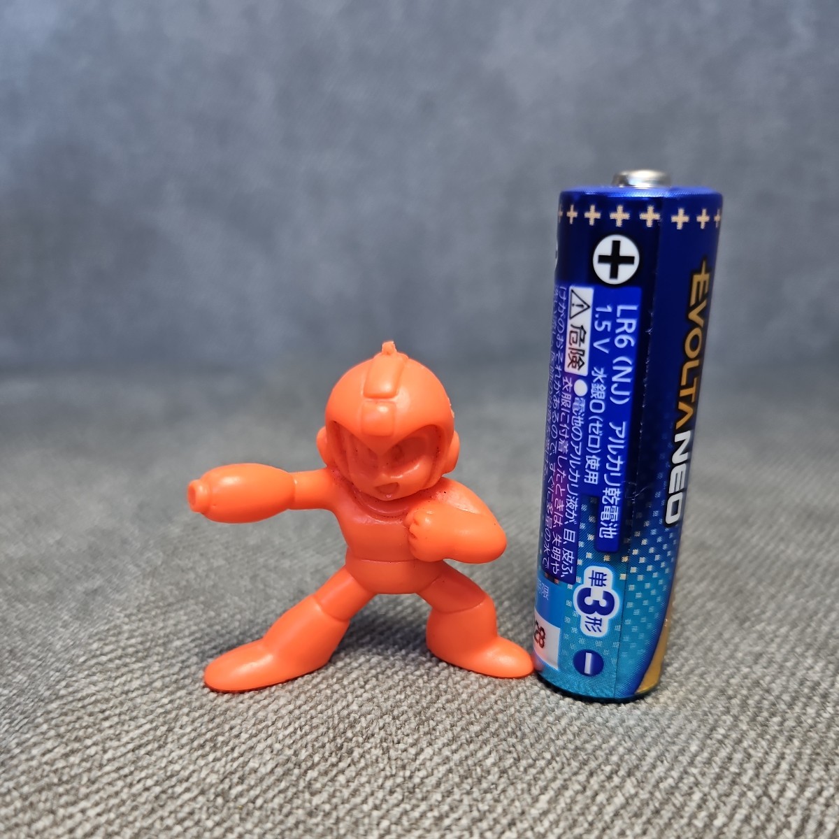 Yahoo!オークション - (A193)100円スタート ロックマン 消しゴム 当時...