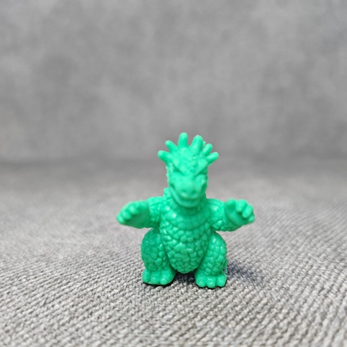 Yahoo!オークション - (H59)100円スタート ウルトラマン ウルトラ怪獣...