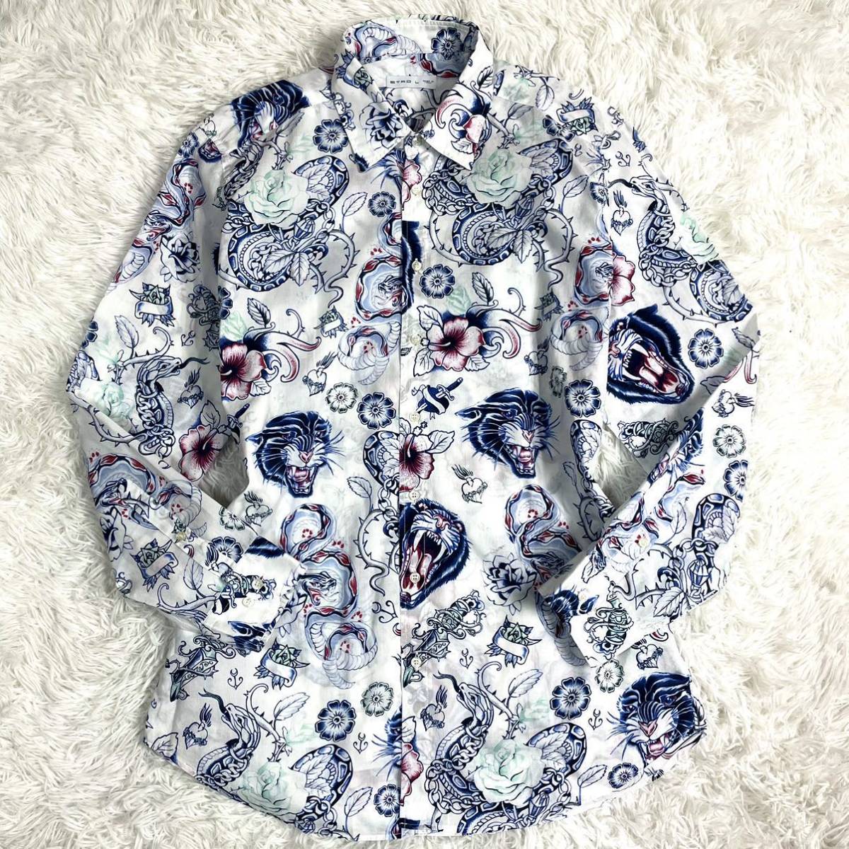 日本代購代標第一品牌【樂淘letao】－極美品/希少L エトロ《極上の逸品》ETRO 長袖シャツ 花柄 クロヒョウ ヘビ アニマル柄 総柄 ホワイト×ネイビー 高級 希少デザイン