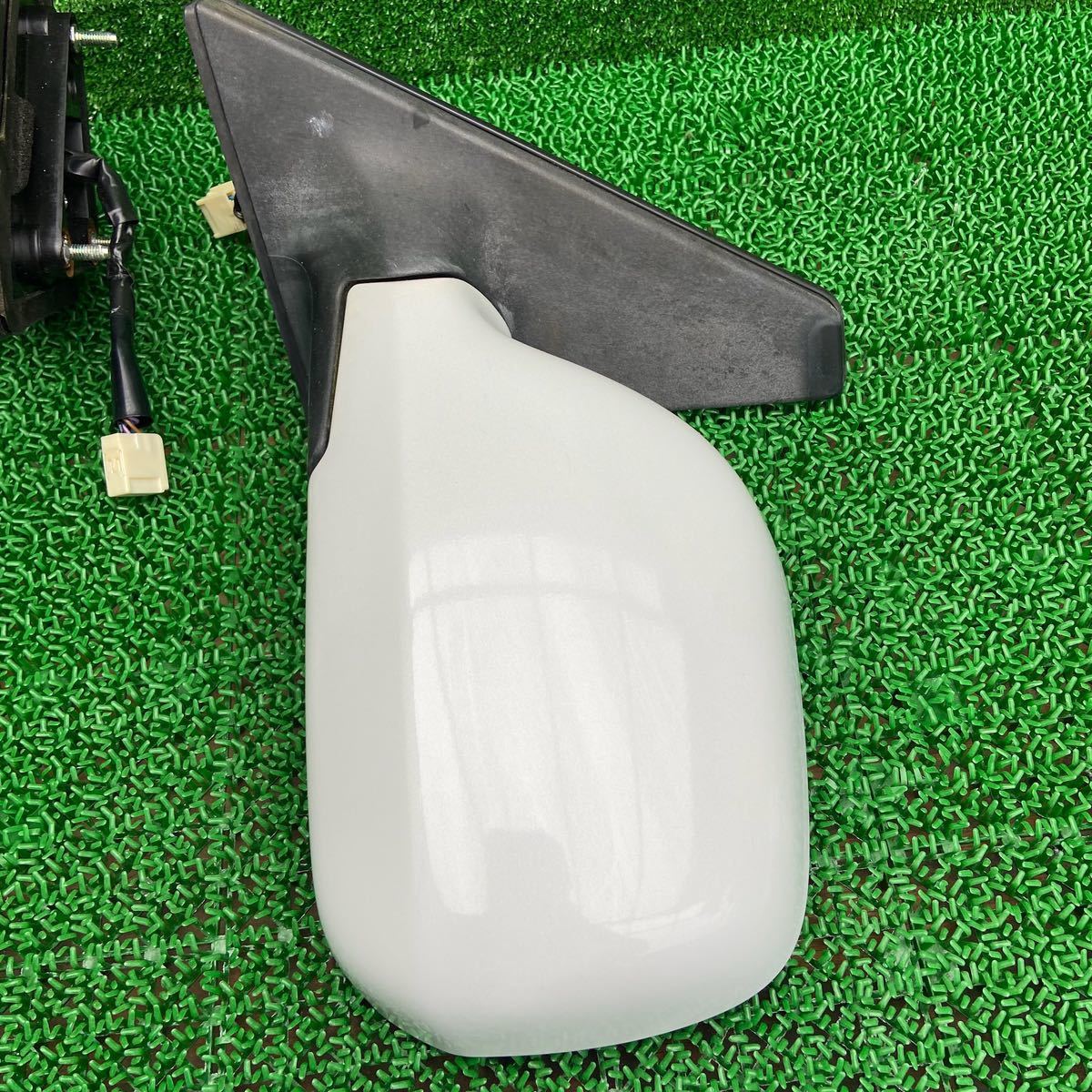 日本代購代標第一品牌【樂淘letao】－トヨタ bB S_Wバージョン NCP30 純正 サイドミラードアミラー NCP31 NCP35 [FNCP30-R602-064-01]