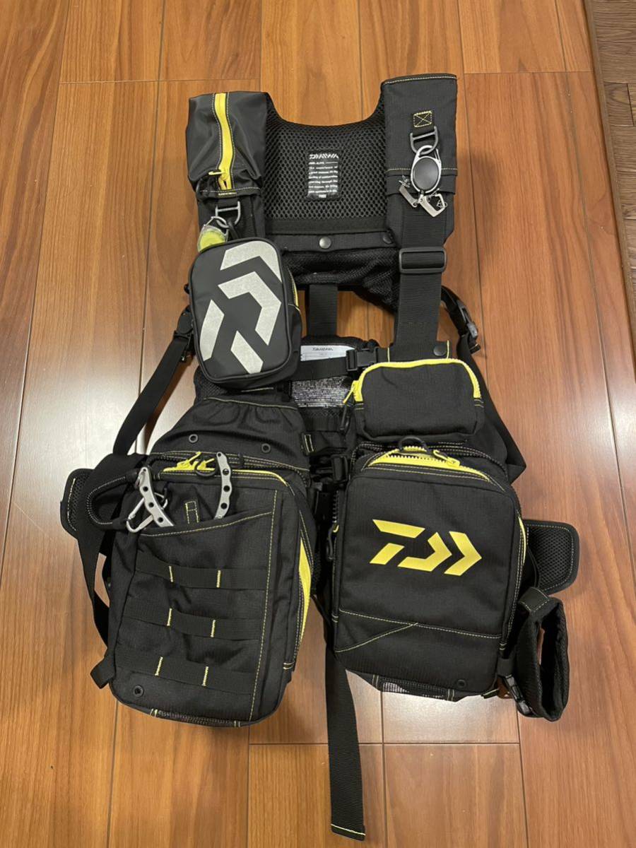 Yahoo!オークション - ダイワ（グローブライド） DF-6107 ベンチクール...