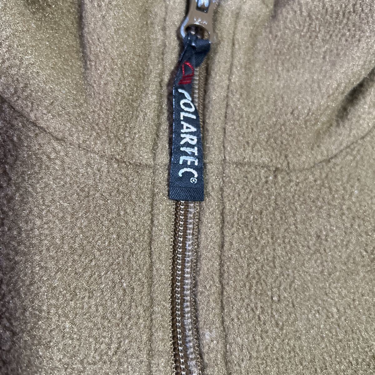 Yahoo!オークション - 放出品 USMC POLARTEC コヨーテ ハーフジップ フ...