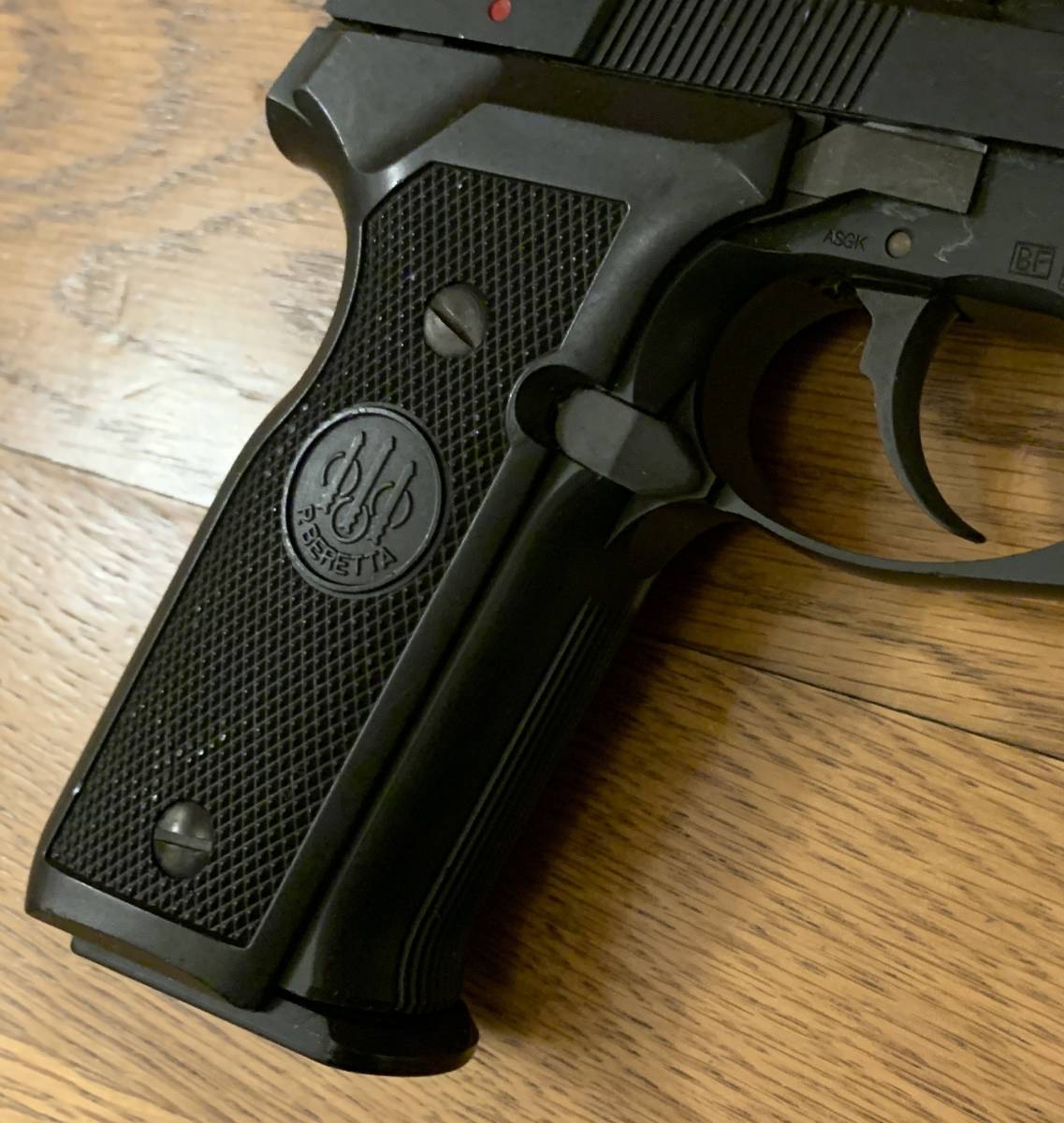 Yahoo!オークション - KSC M8000 COUGAR F クーガー ベレッタ ガスガン