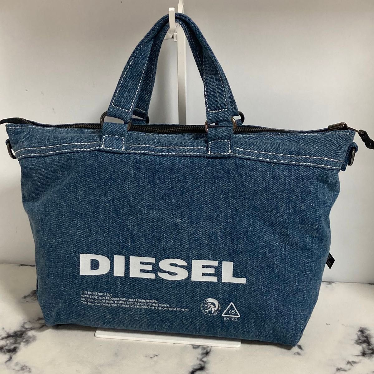 極美品 DIESEL ディーゼル リバーシブル デニム ボア トート 極美品 DIESEL ディーゼル リバーシブル デニム ボア トート