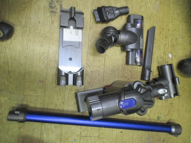 Yahoo!オークション - ダイソン DC45コードレスクリーナー DW3－...