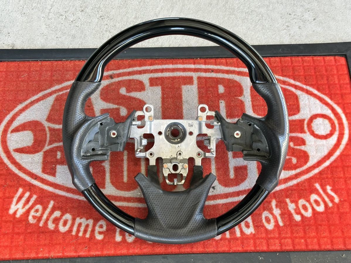 Yahoo!オークション - BM製純正エアバッグ対応ピアノブラックステアリ...