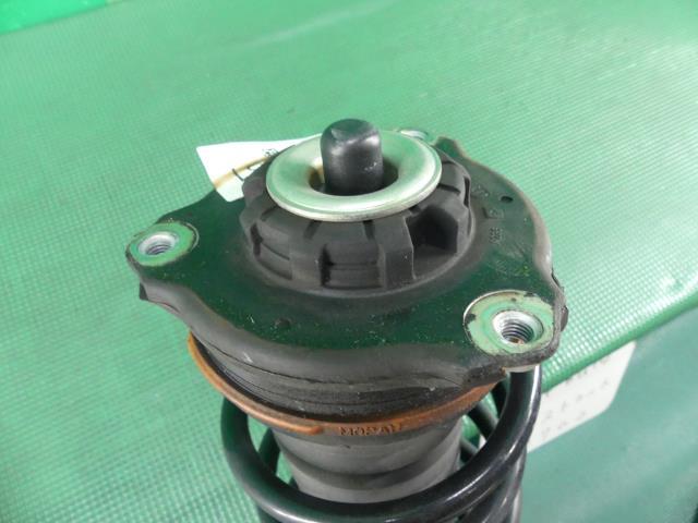 Yahoo!オークション - ジープ レネゲード ABA-BU14 右フロントストラッ...