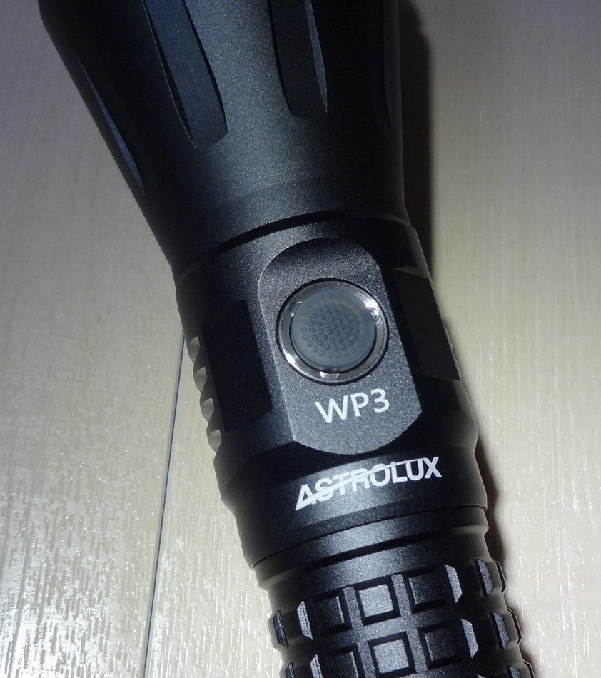 Yahoo!オークション - ハイパワーLEP Astrolux WP3 遠距離照射2.952m 5...