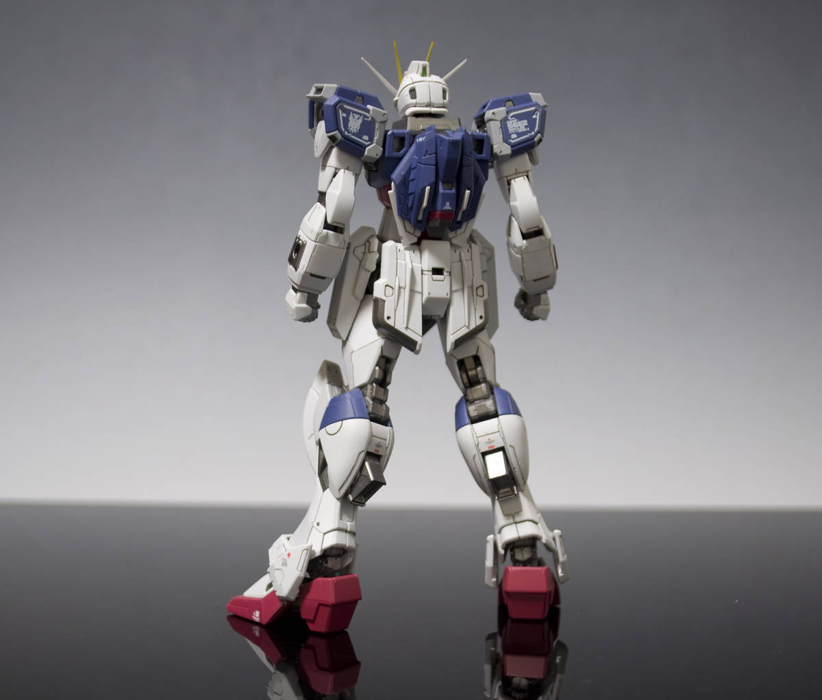 1/144 RG フォースインパルスガンダム SpecⅡ 塗装済完成品 PG 1/144 RG フォースインパルスガンダム SpecⅡ 塗装済完成品 PG