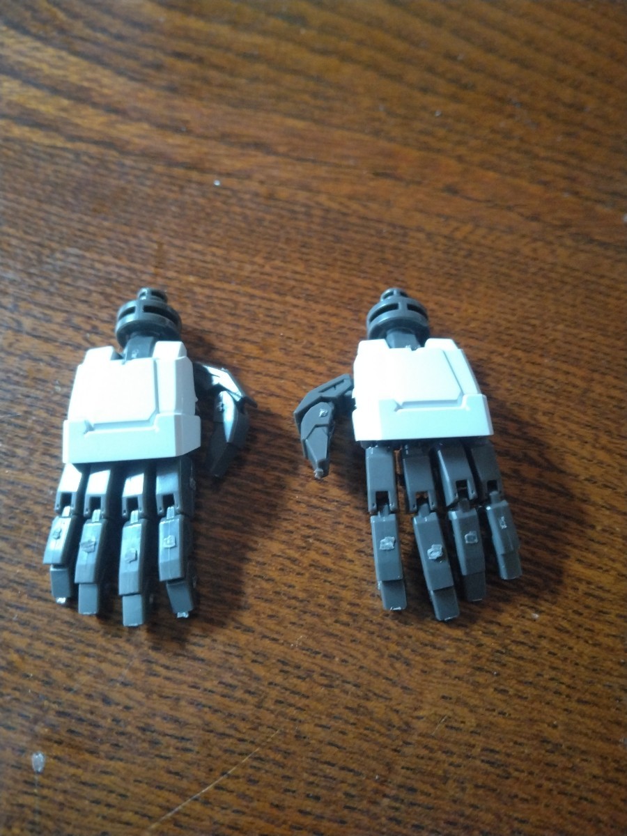 PG 1/60 機動戦士ガンダムOO ガンダムエクシア ハンドパーツ マニピュレータ(機動戦士ガンダムOO（ダブルオー）)｜売買されたオークション情報、yahooの商品情報をアーカイブ公開 ...