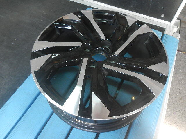 Yahoo!オークション - G35357 プジョー 2008 純正 98 281 860 XY アル...