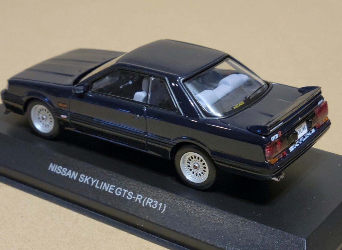 Yahoo!オークション - 京商 1/43 スカイライン GTS-R R31