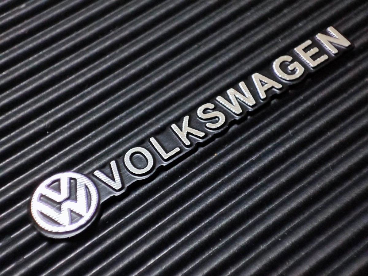 Yahoo!オークション - フォルクスワーゲン アルミ製 ミニエンブレム 1P...