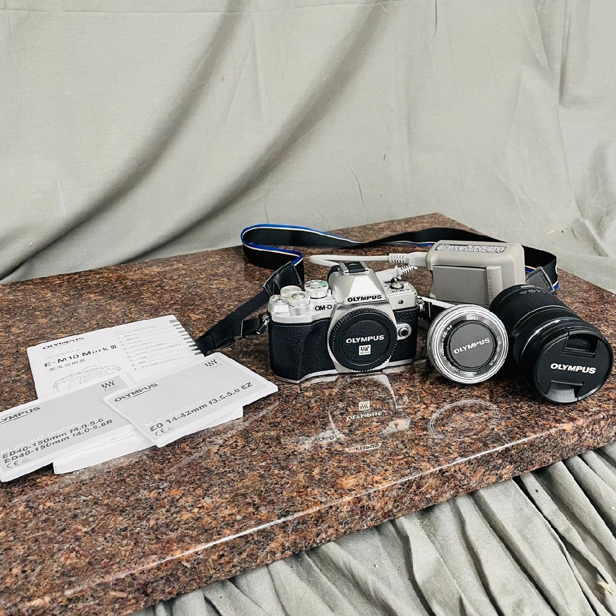 Yahoo!オークション - P569 【現状品】OLYMPUSオリンパス OM-D E-M10 I...