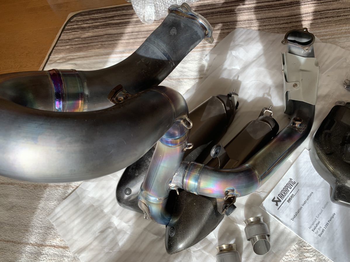 Yahoo!オークション - パニガーレV2S 1299 アクラポビッチ チタン製フ...