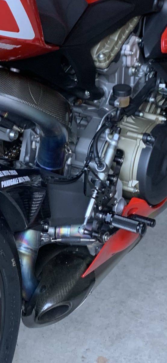 Yahoo!オークション - パニガーレV2S 1299 アクラポビッチ チタン製フ...