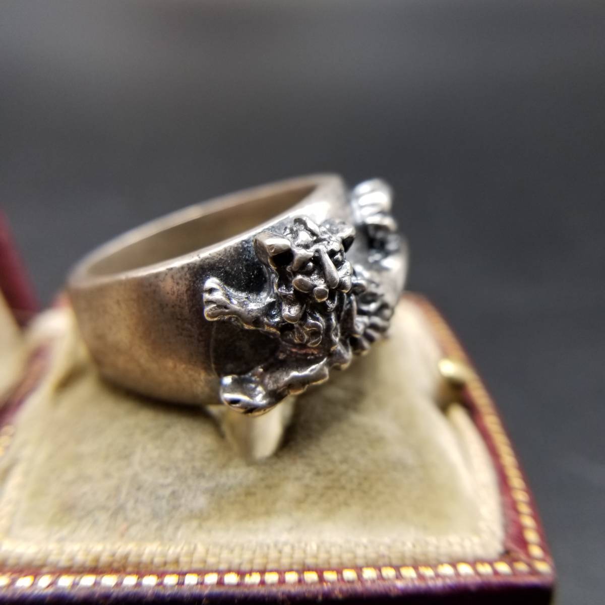 モチーフ 動物 アニマル 重量感 バンド 925 ヴィンテージ シルバー リング 指輪 ジュエリー 輸入 Y13-V(18号～)｜売買されたオークション情報、yahooの商品情報をアーカイブ ...