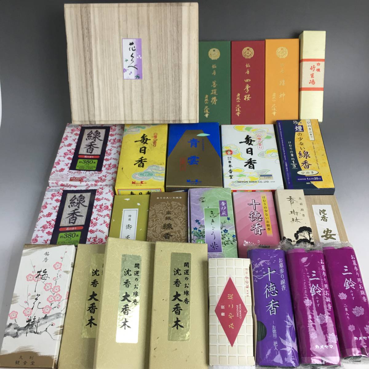 Yahoo!オークション - KI27/34 線香 まとめて 25箱 沈香 青雲 花くらべ...