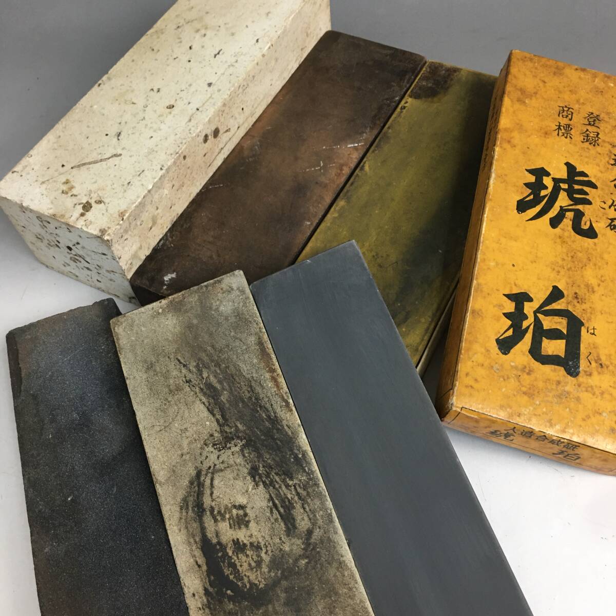 Yahoo!オークション - KI27/98 砥石 まとめて6点 総重量約5.2kg 人造砥...