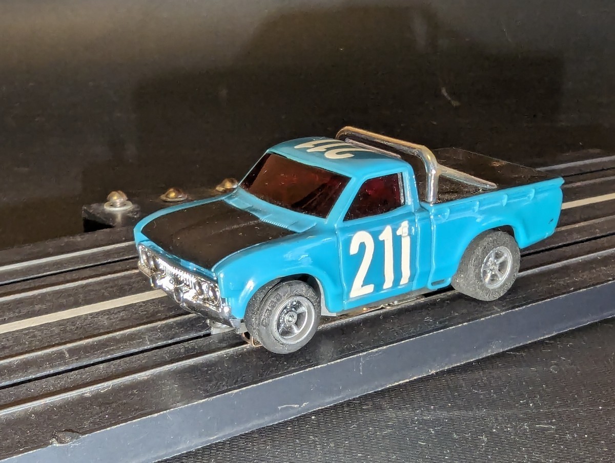 Yahoo!オークション - 1円~ AFX AUROLA HOスケール スロットカー 日産 ...