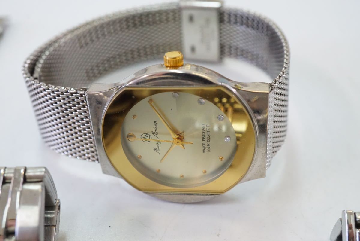 Yahoo!オークション - F68 VALENTINO/NIXON/RICOH他 ブランド 腕時計 6...