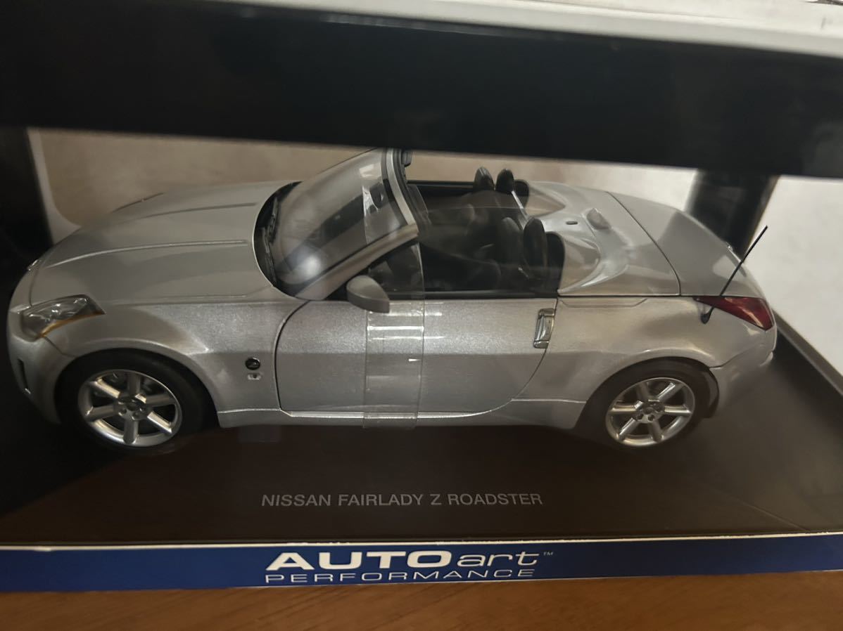 Yahoo!オークション - 1/18 AUTOart Nissan Fairlady ROADSTAR(RH DRIV...