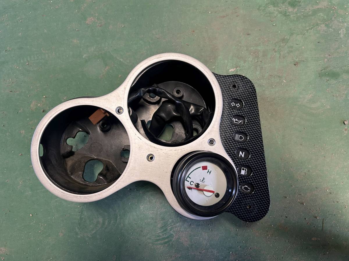 TRIUMPH トライアンフ デイトナ T595 水温計 メーターケース インジケーター パネル 純正(トライアンフ用)｜売買されたオークション情報、yahooの商品情報をアーカイブ公開 ...