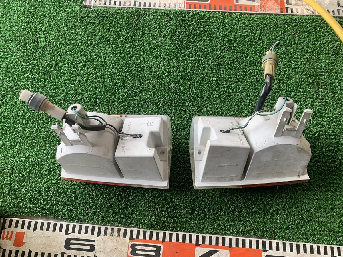 Yahoo!オークション - パジェロ L149 コーナーランプ 左右