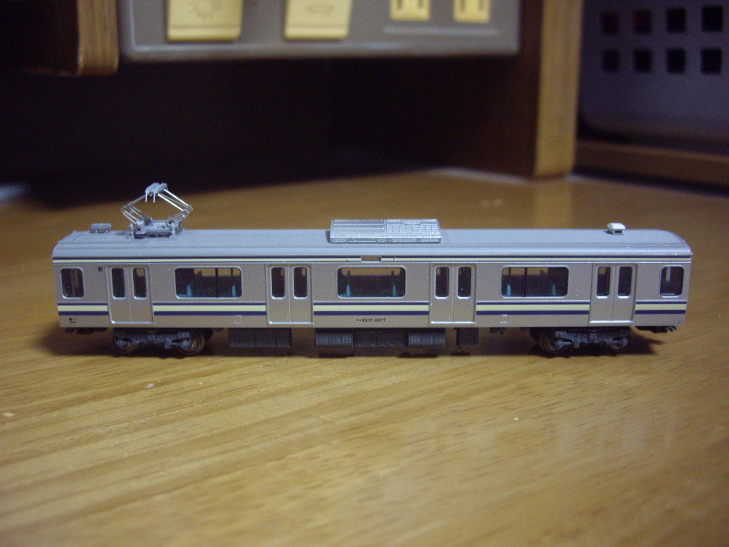 Yahoo!オークション - kato E217系 未更新 モハE217-2077 品番10-495バ...