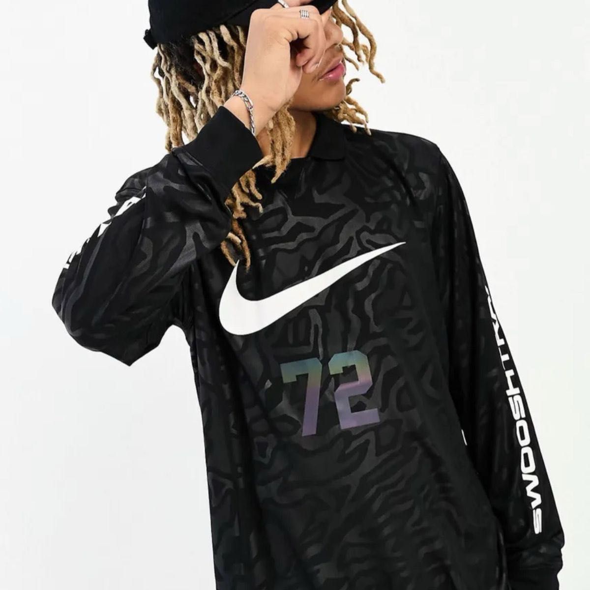 新品】Nike SwooshTrax リフレクト カットソー ブラック 長袖 XL 新品】Nike SwooshTrax リフレクト カットソー ブラック 長袖 XL