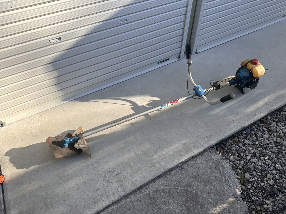 Yahoo!オークション - P # 新ダイワ かろーね R35F 草刈機 刈払機 ジャ...