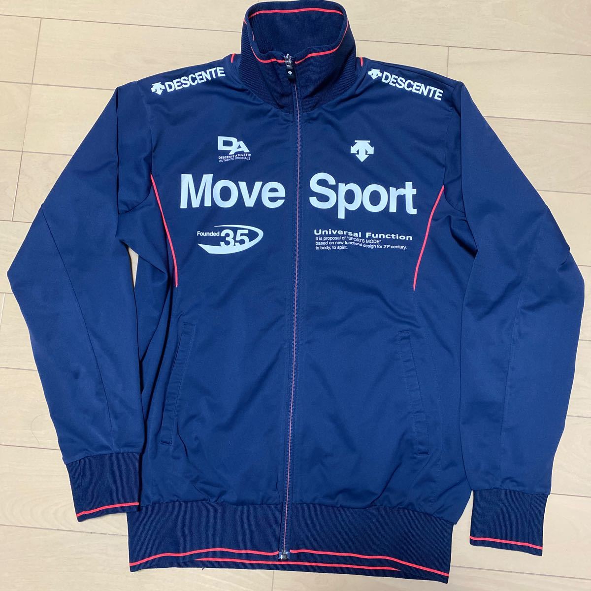 DESCENTE デサント MOVE SPORT ジャージジャケット 紺 サイズL DAT-1204(デサント)｜売買されたオークション情報、yahooの商品情報をアーカイブ公開 ...