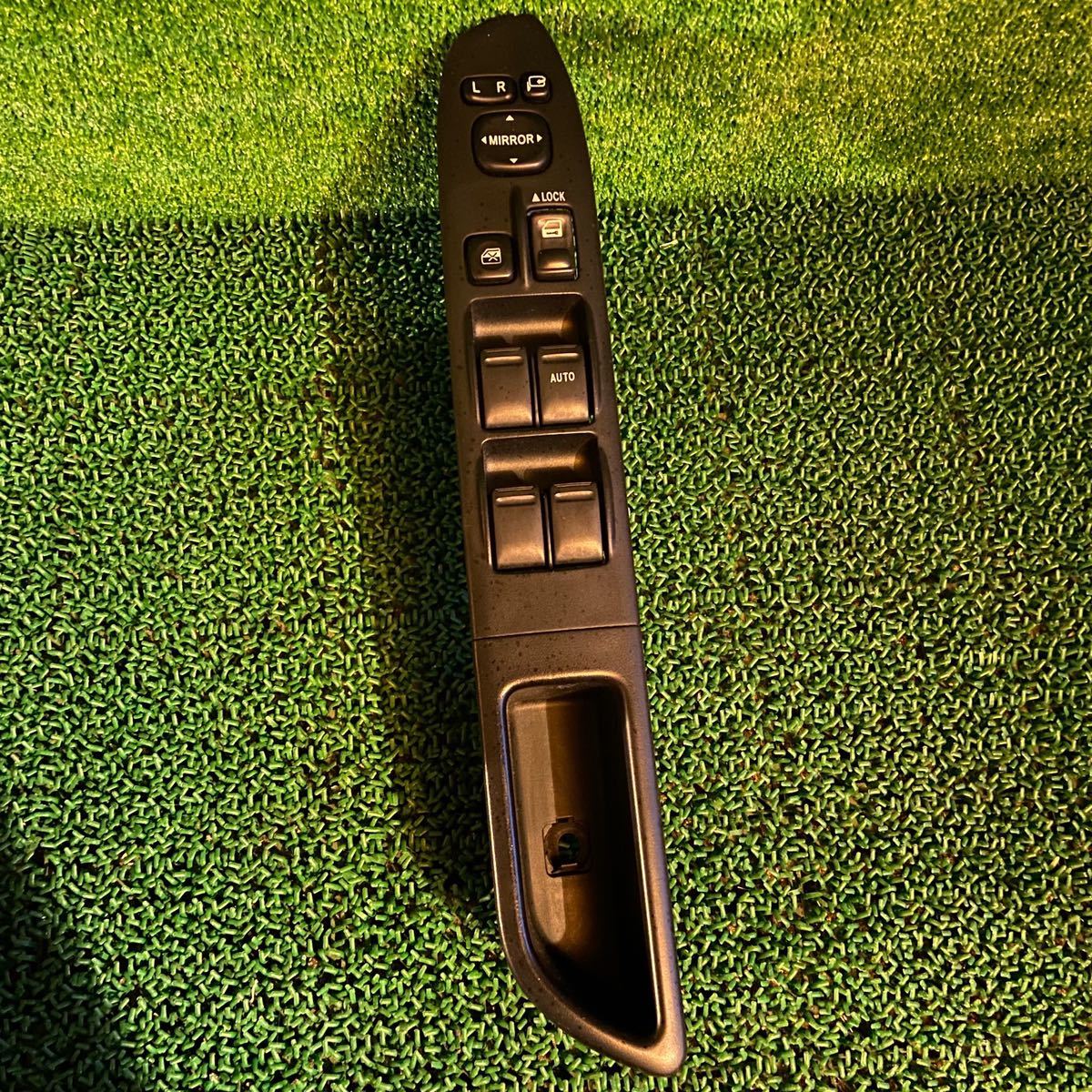 Yahoo!オークション - スバル フォレスター SG5 純正 パワーウインドウ...