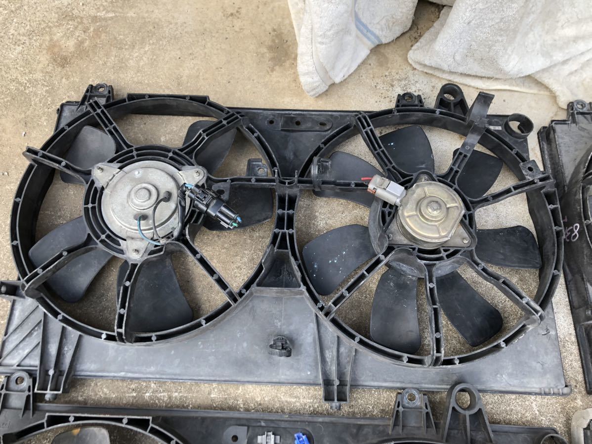 Yahoo!オークション - 電動ファン ラジエーター ファン RX-8 前期 純正...